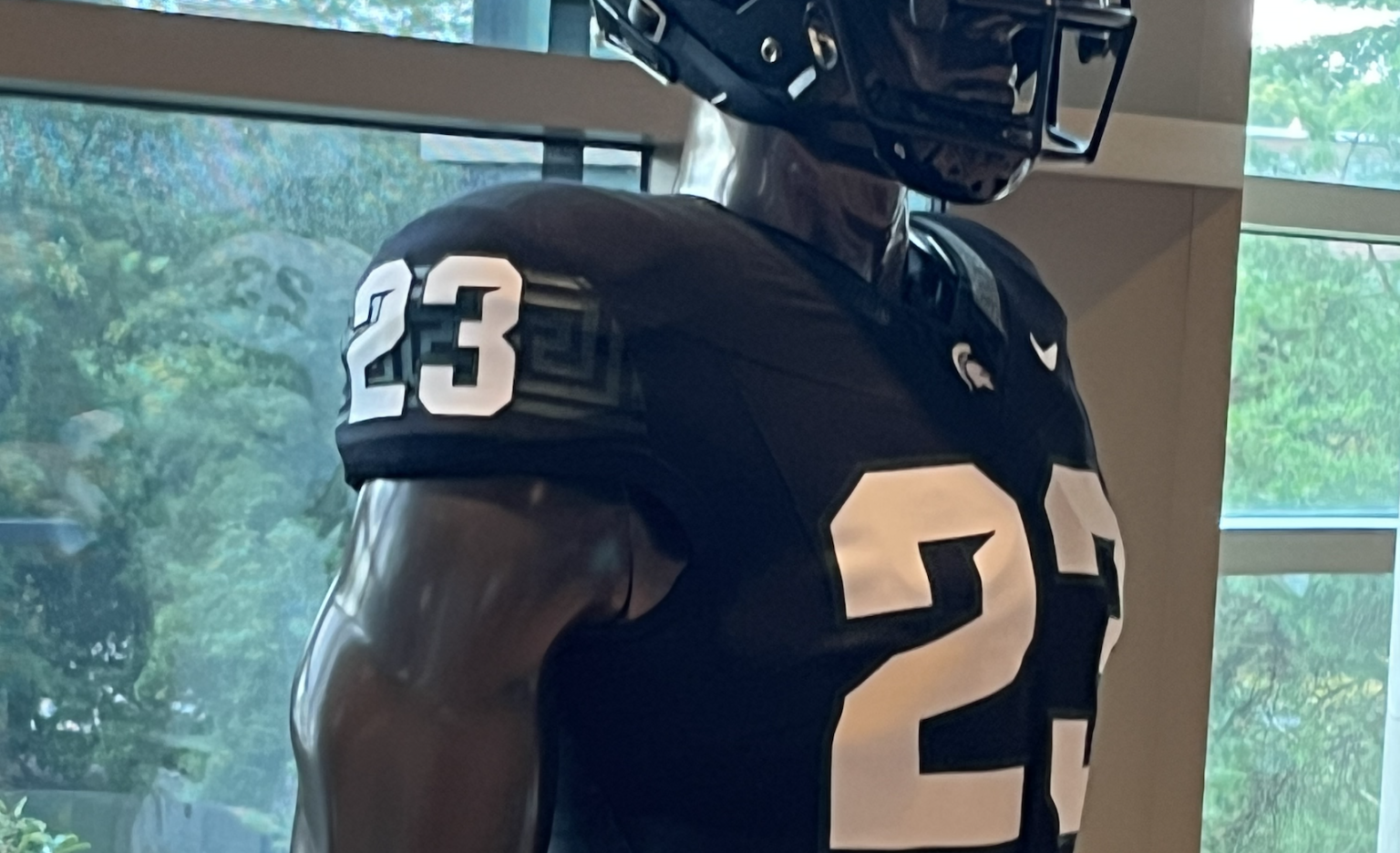 Michigan State Football: An honest review of the new uniforms